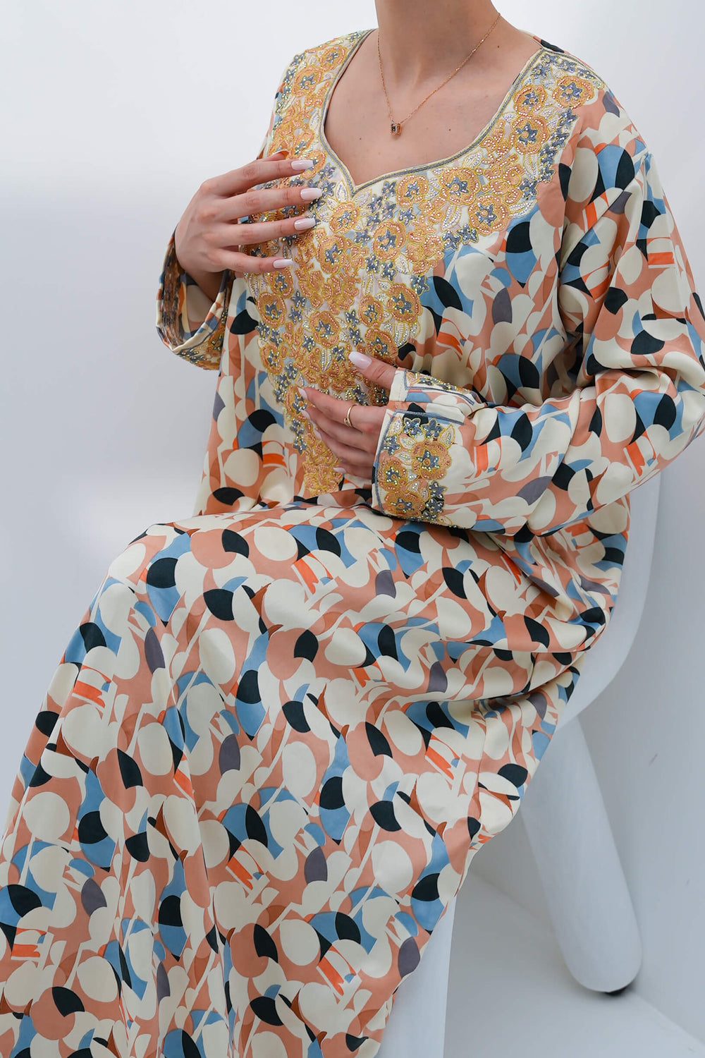 Makhaweer – D.DRESS